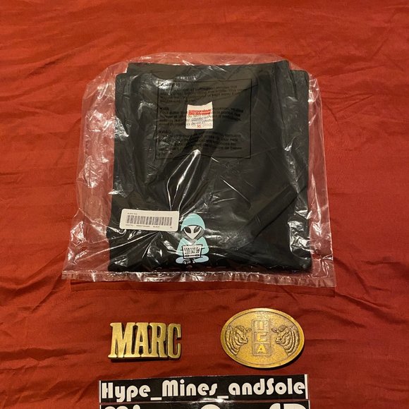 Supreme | Shirts | Nwt Supreme Alien Tee Xl Black | Poshmark